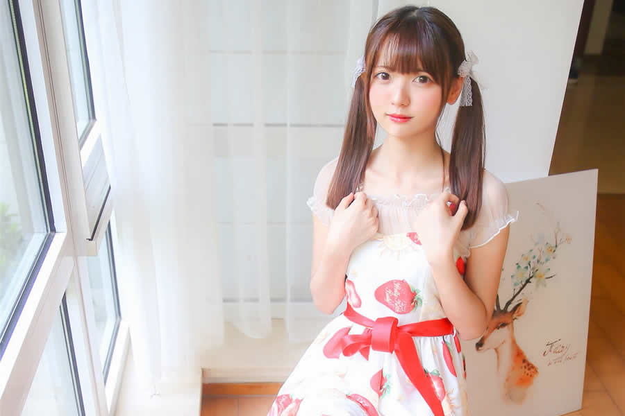 陆卿卿kyokyo沉迷汉堡王最全cos图片资源集合 – 宅默默